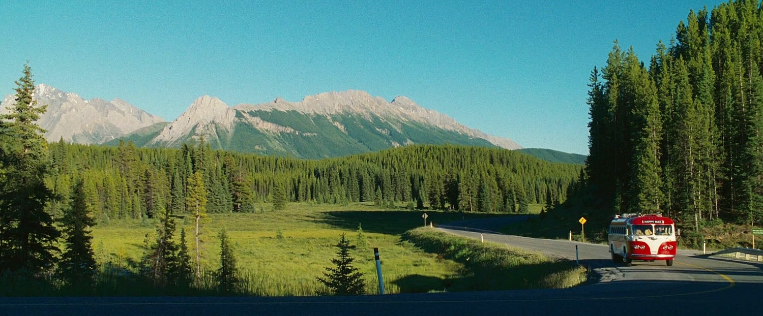 Runaway Vacation (2006) - Movies screencaps